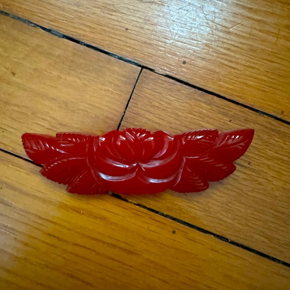 Vintage Bakelite Pin - Gem